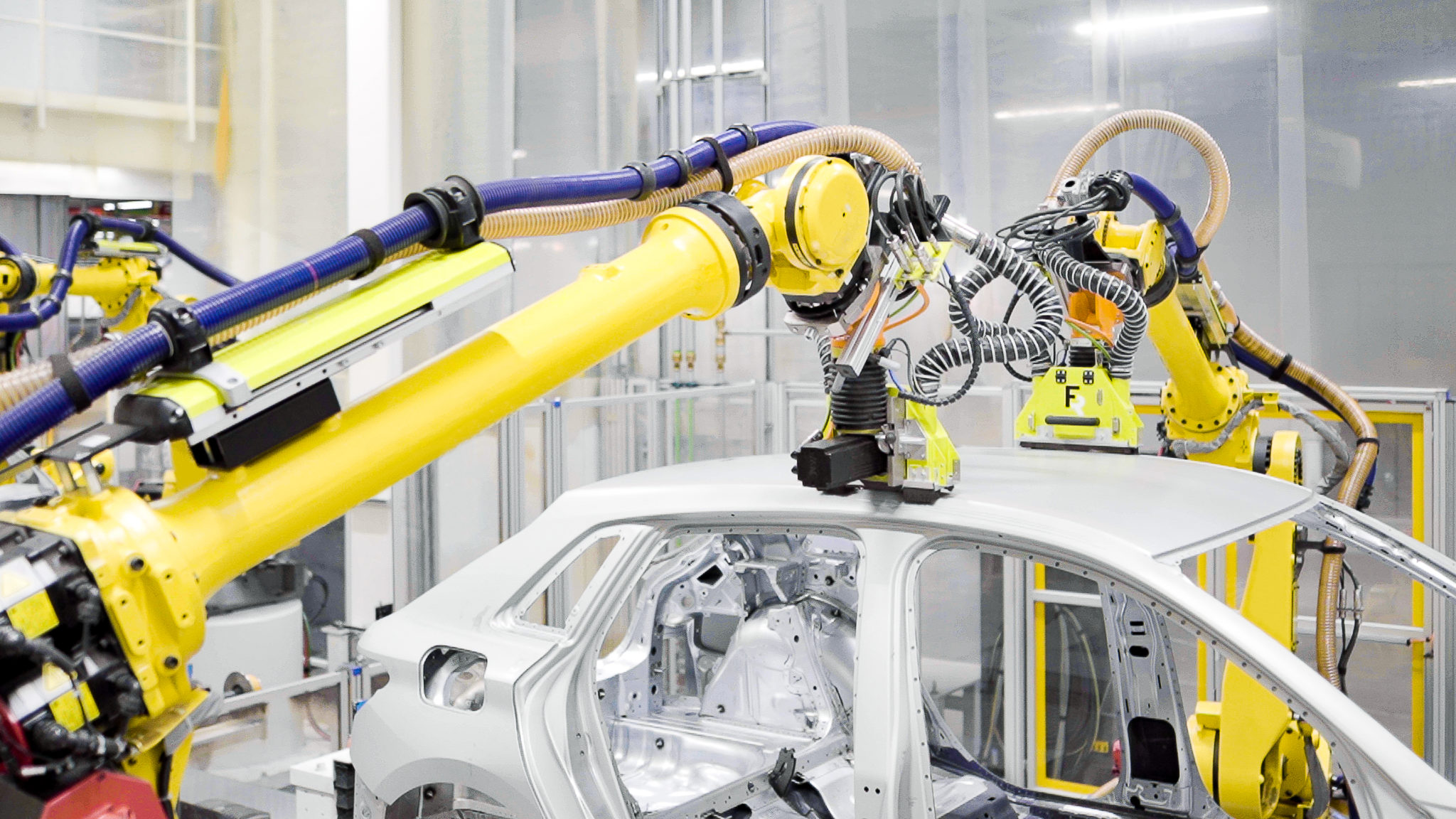 Audi Robotic Roof Joint Grinding Finishing Body in White - FerRobotics